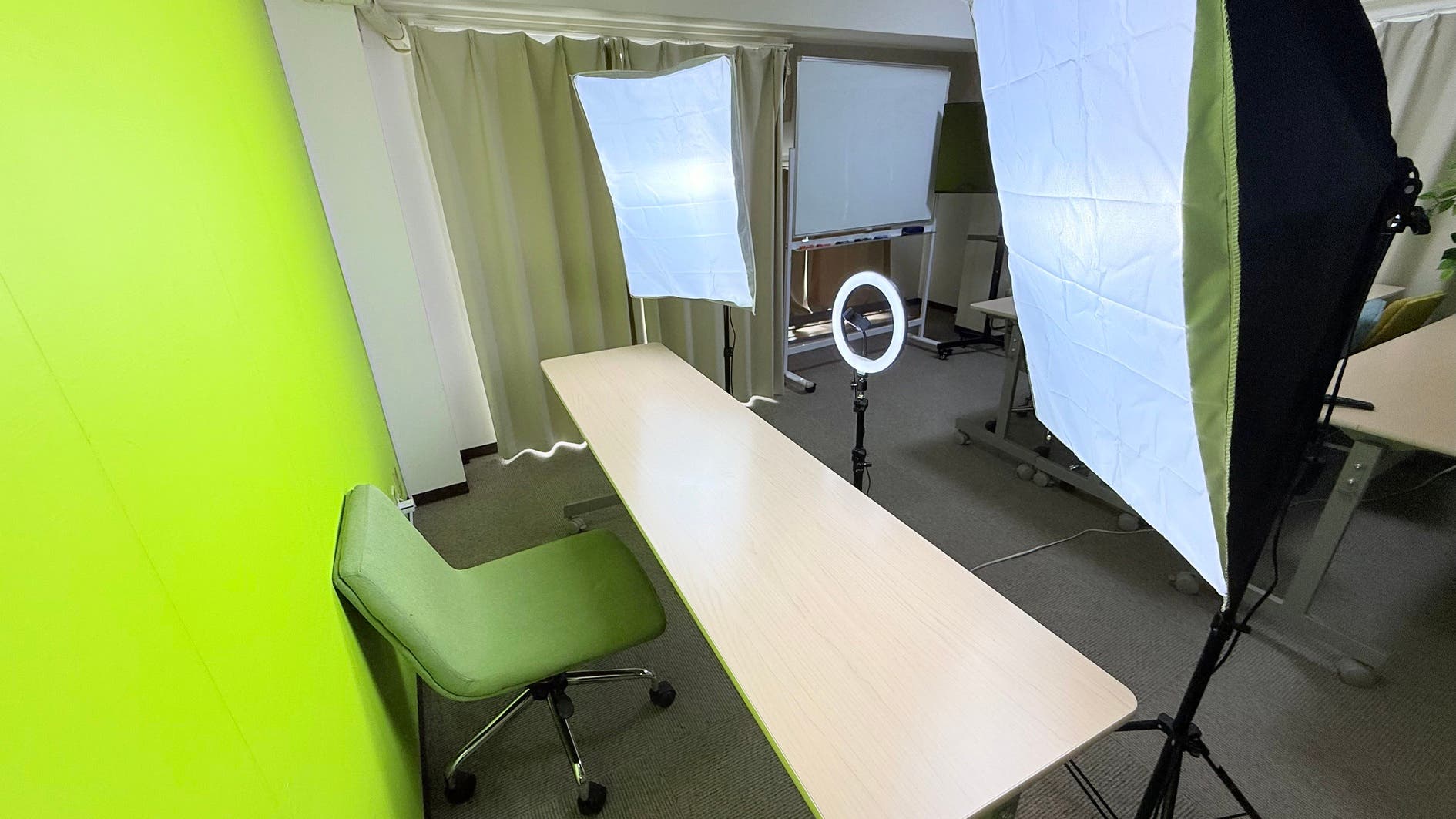 🥳新大阪駅徒歩2分🎉最大12名/Wi-Fi/大型モニター/プロジェクター/会議/ワーク/撮影＜レオン会議室＞📅木曜割実施中の写真22