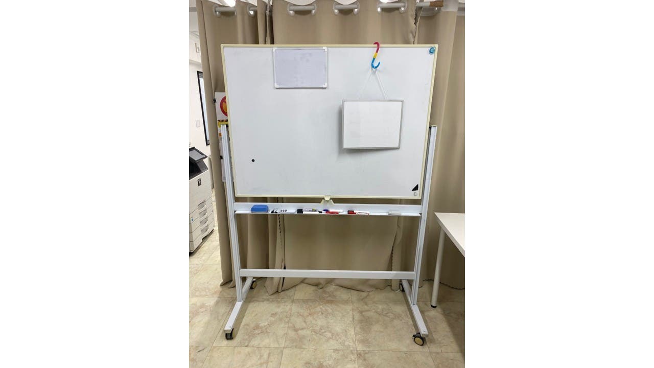 新宿御苑前駅スグ、クロマキー撮影も可能な撮影機材常備の多目的レンタルスペース！の写真16