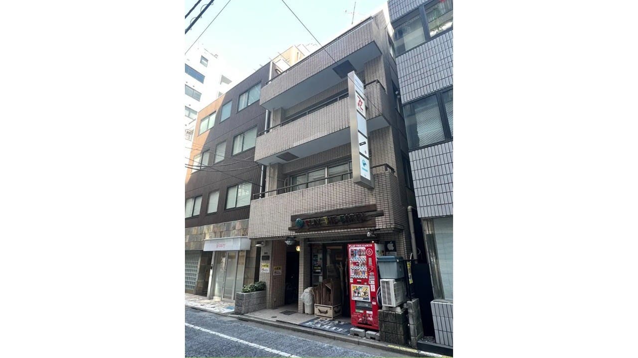 新宿御苑前駅スグ、クロマキー撮影も可能な撮影機材常備の多目的レンタルスペース！の写真28