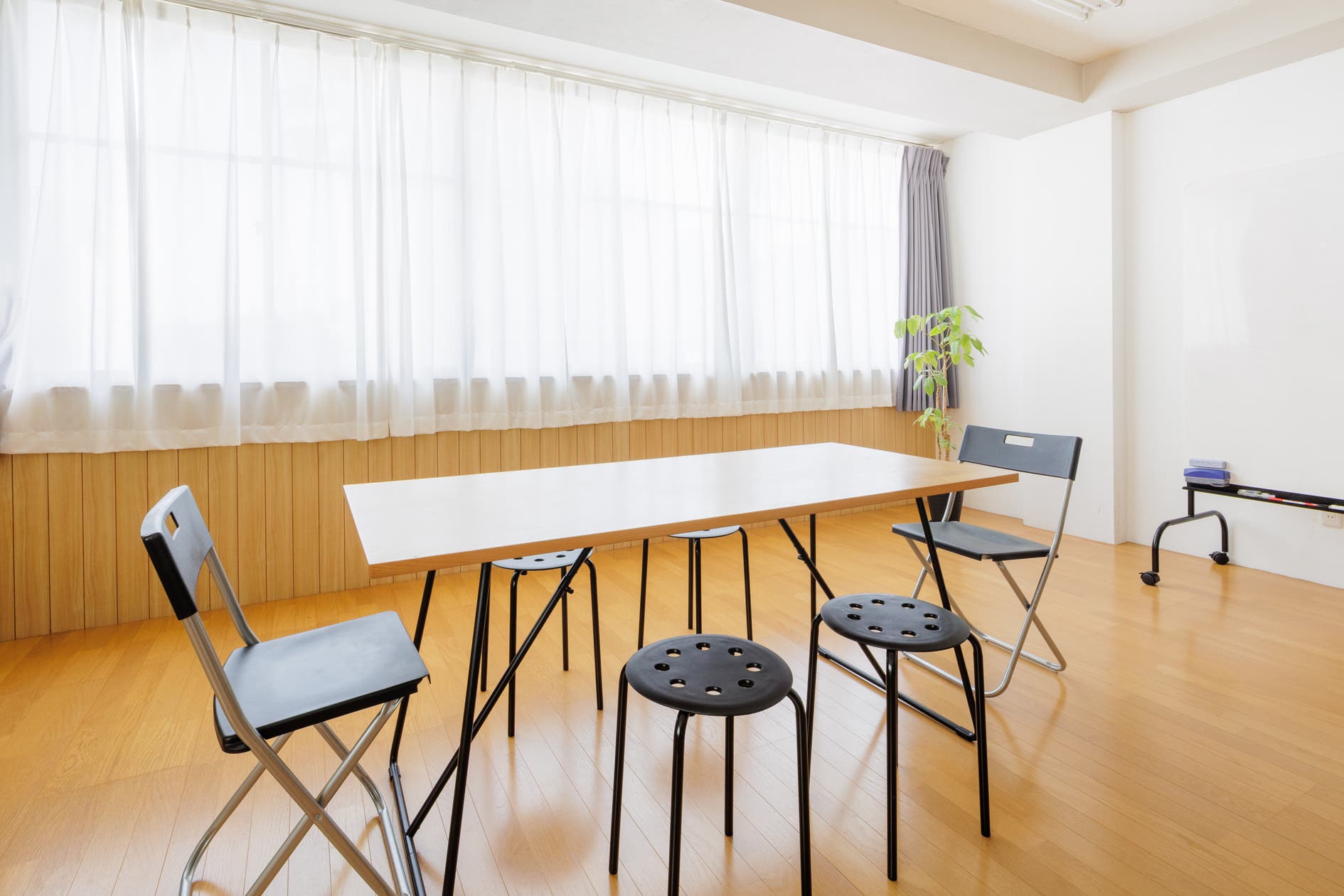 【宮崎市橘通り】レンタルスペース　キッチン利用可　写真撮影・セミナー・キッチン利用・会議・教室などの写真13