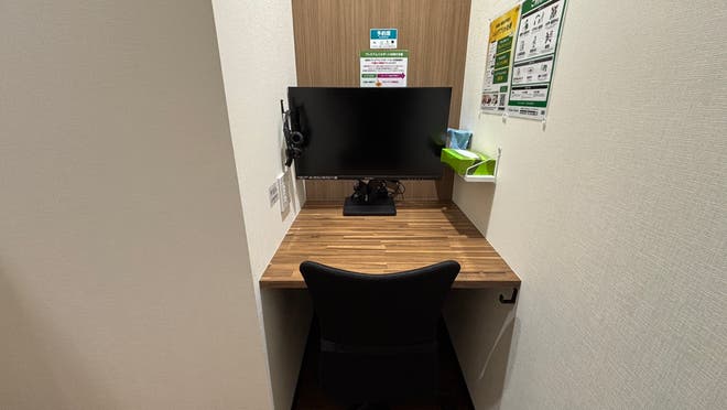 【錦糸町駅から徒歩1分】モニター・フリードリンク付き半個室(ブース23)※予約時間前は入室不可の写真3