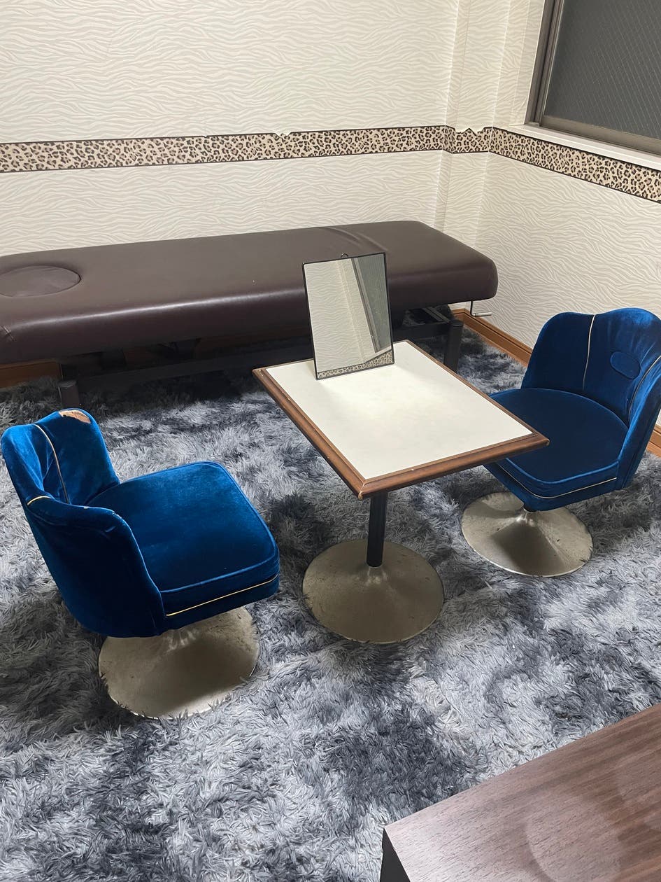 中崎町駅徒歩2分❗️完全個室❗️サロン、MT利用など❗️大判タオル2枚無料❗️ベッド昇降可能❗️の写真3