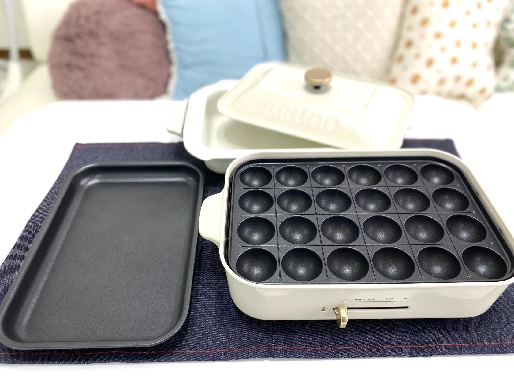 BRUNOブルーノ一式(ホットプレート・たこ焼き器・深鍋)の画像1