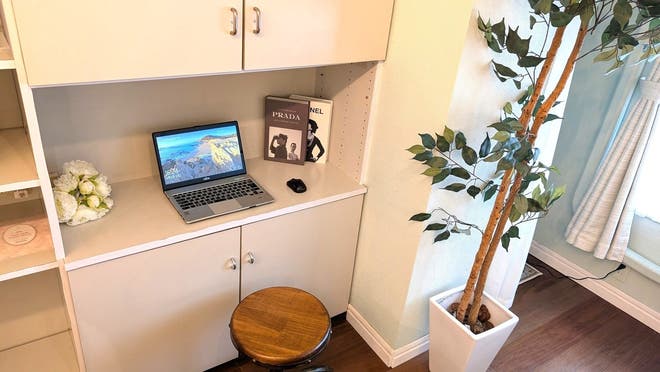 【JR新宿駅5分】折り畳みベッド(有孔)/お湯出る♨️/エレベータ/上層階/アンティーク🏨/Toilet室内/Rainbowの写真3