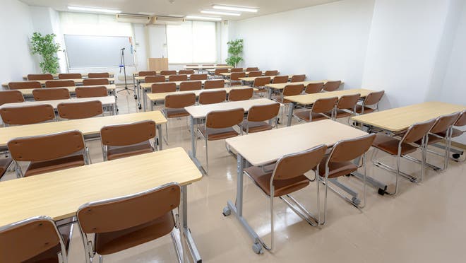 新大阪4分☘️講義40名・席のみ50名可|土足利用|全設備無料|高速WiFi・プロジェクター・ホワイトボードの写真15