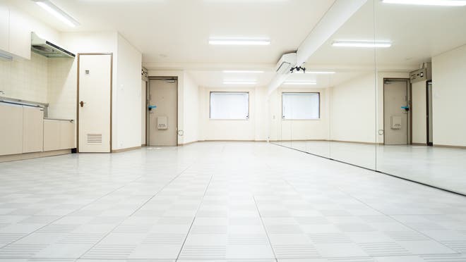 41m2 定員15名(月-土PM5時以降は10名迄(ダンス))ヒール/タップ/フラメンコ🆗【西日暮里3分】防音マット有の写真2