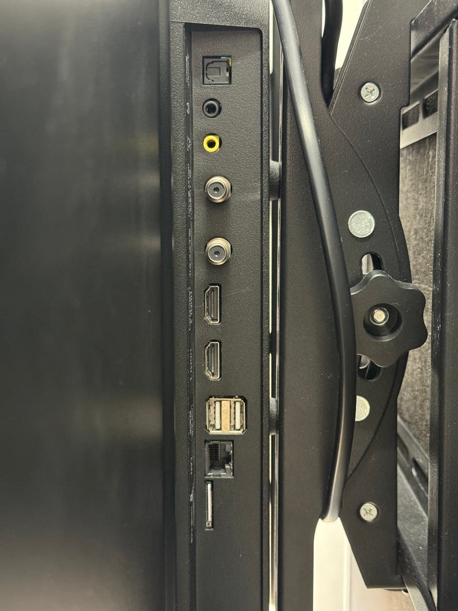 【¥1,000/1h｜工事期間限定】上野駅すぐ・モニターあり　6名会議室Aの写真6