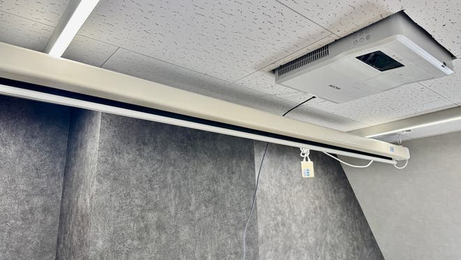 【¥1,000/1h|工事期間限定】上野駅すぐ・モニター&プロジェクターあり 6名会議室Bの写真7