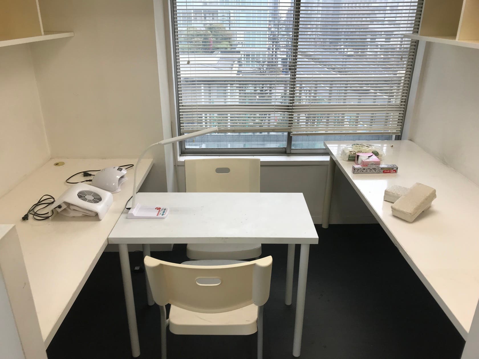 新宿御苑前！１時間５００円（税抜）のみ激安レンタルネイルサロンです！夜景が綺麗です！の写真4