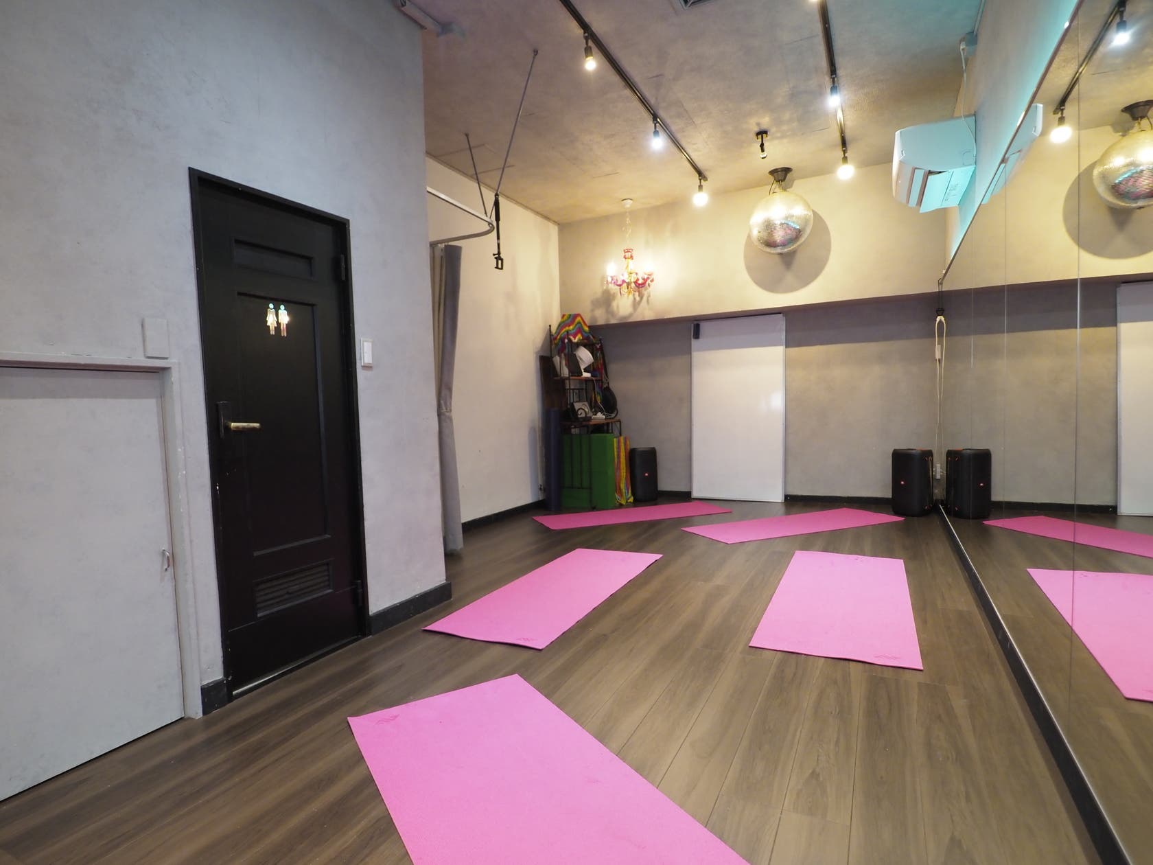 定期利用可能！1階スタジオ/ダンスレッスン/イベントや撮影控え室/ギャラリー使いもOKなスタジオの写真3
