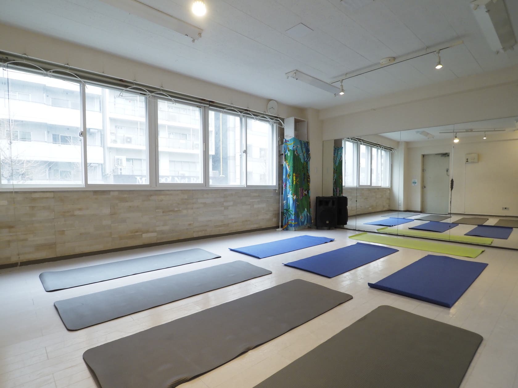 定期利用可能！大久保駅から徒歩3分のレンタルスタジオ。ダンス/ヨガ/ピラティス/稽古/楽器/声楽もできる多目的スタジオ！の写真2