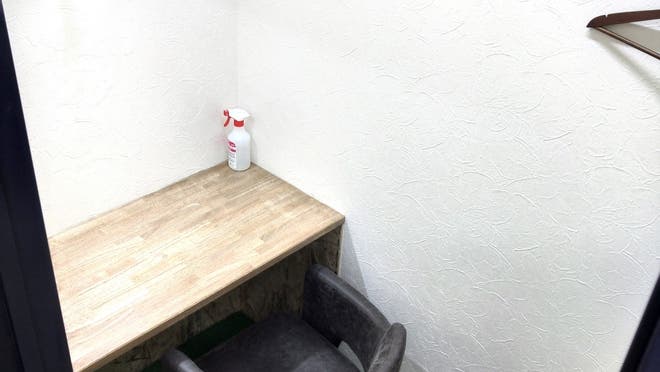 太子橋今市駅徒歩5分!1名専用ブース✨あなた専用のリモート作業や勉強スペースとして集中したい時に最適🍔🥤飲食持ち込みOK!の写真1