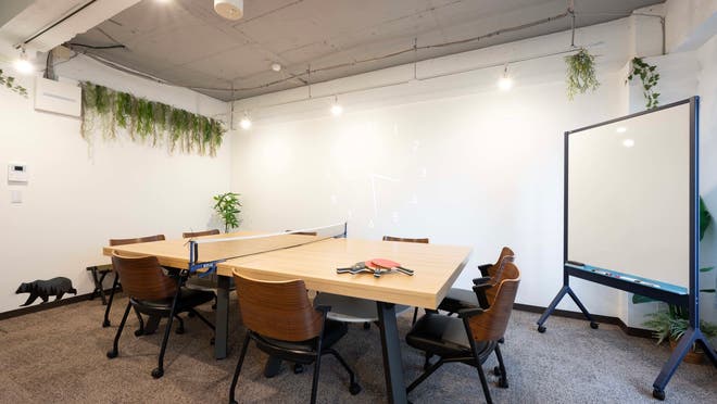 駅近❗120㌅4Kプロジェクター👀自由自在な新会議室✨クロスゲート三田・田町🏙卓球🏓映画鑑賞🎥の写真2