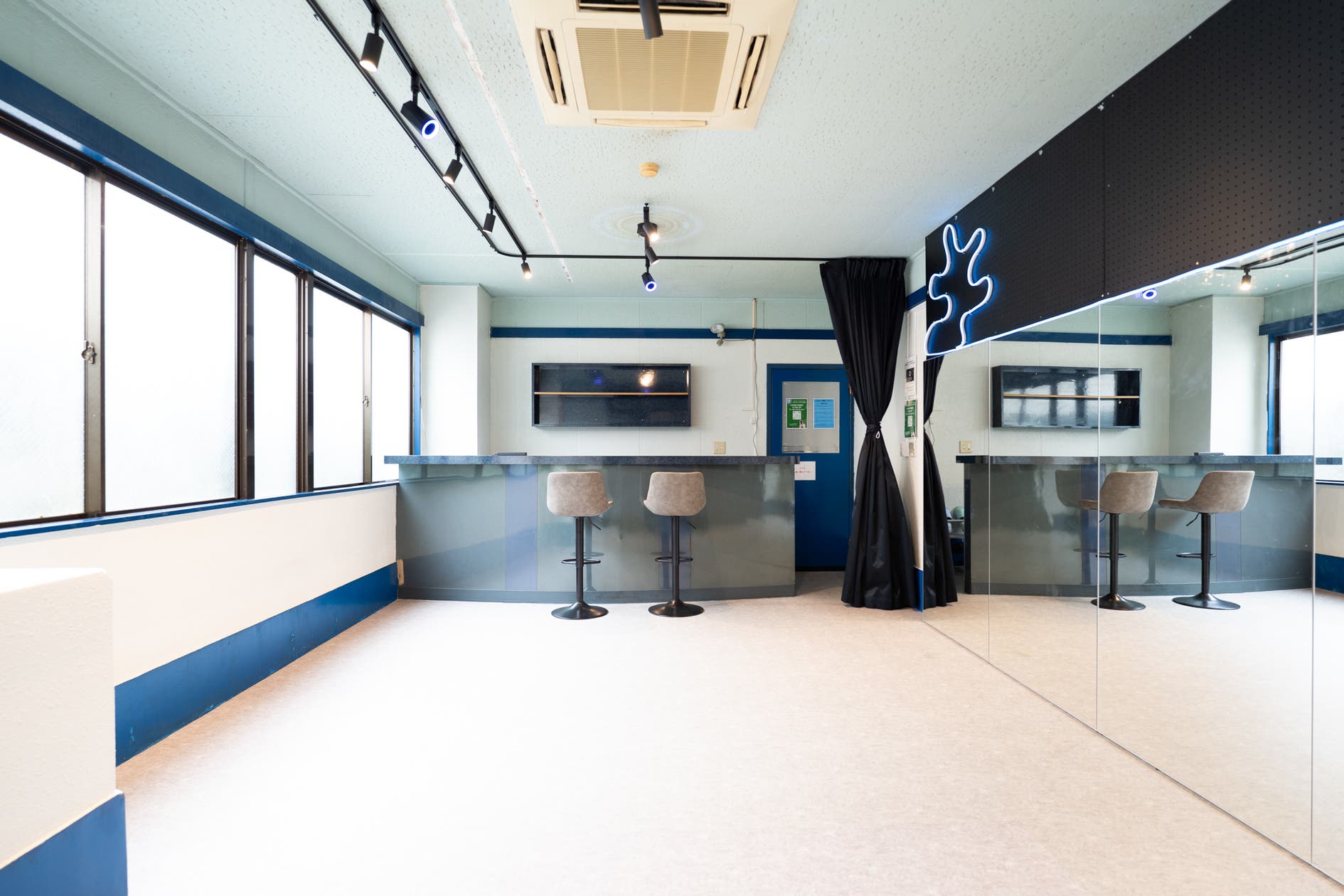 【NEW OPEN】高円寺駅徒歩2分 24h営業 映えるダンススタジオ!! 撮影や稽古など多目的で活用頂けます!!の写真7