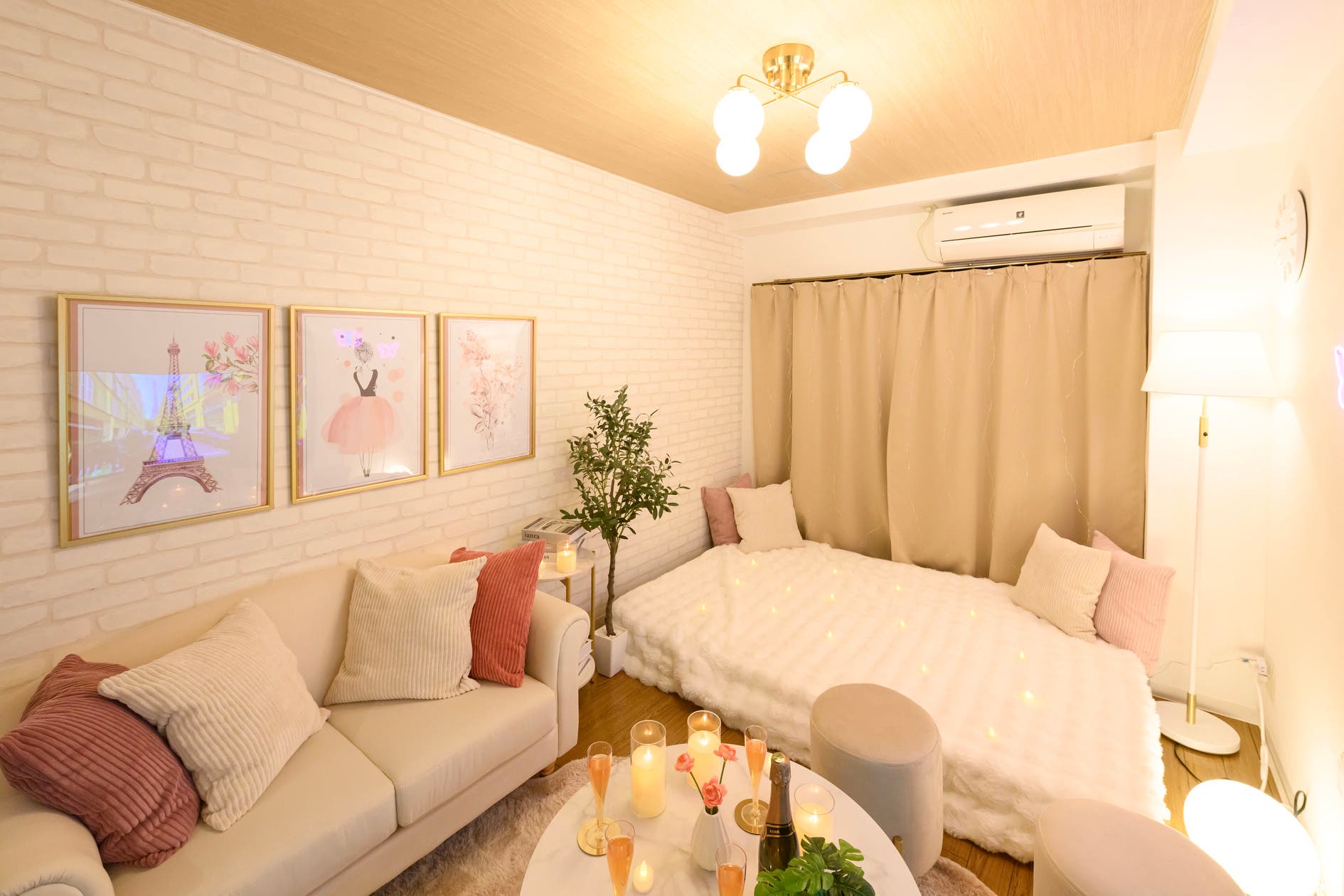 ヒカリの幻想空間🦋🤍女子会/本気デート大人気💓大画面TVで鑑賞会🎬Switch＆ボドゲ🎮現役コンシェルジュ運営🕊️の写真6