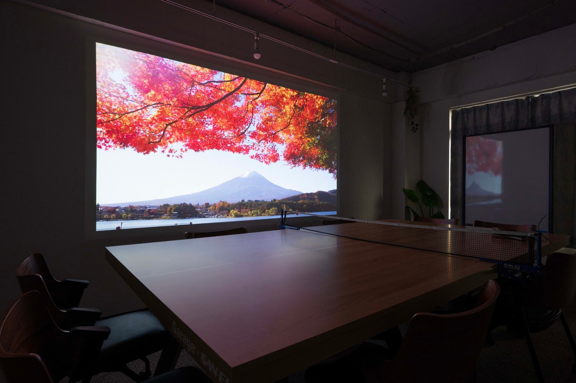 駅近❗120㌅4Kプロジェクター👀自由自在な新会議室✨クロスゲート三田・田町🏙卓球🏓映画鑑賞🎥の写真20