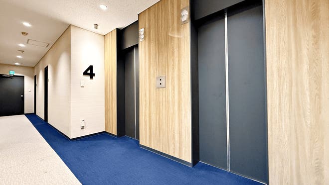 BL会議室 池袋西口店 RoomA 最大51名収容【池袋駅徒歩2分!演台常設で会議やセミナー・研修などにおすすめ/セルフ設営】の写真14