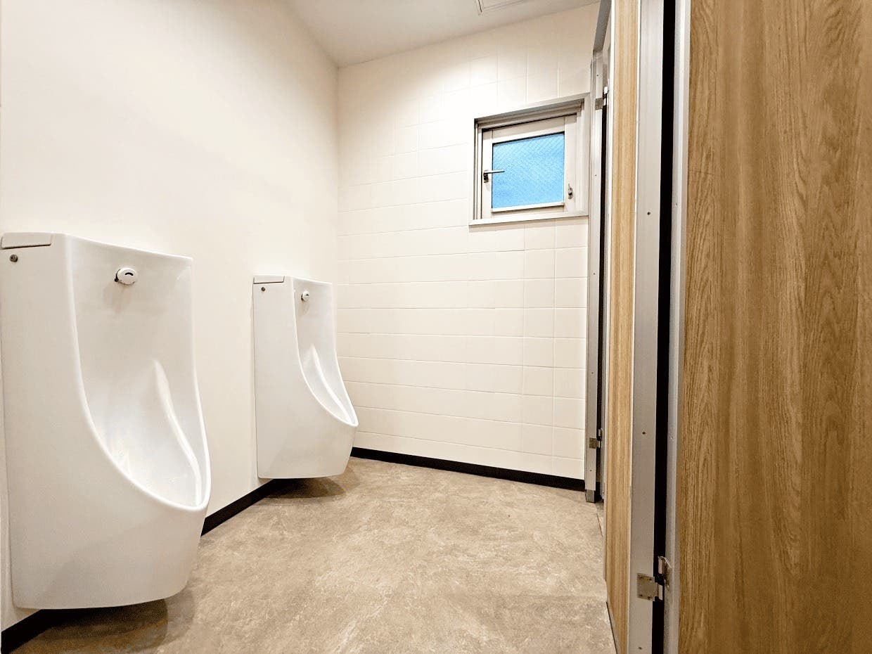 BL会議室 池袋西口店 RoomB 最大8名収容【池袋駅徒歩2分！モニター・AIカメラ・音声会議システム常設】の写真14