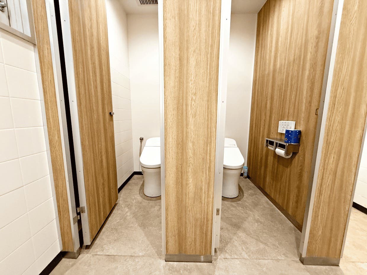 BL会議室 池袋西口店 RoomB 最大8名収容【池袋駅徒歩2分！モニター・AIカメラ・音声会議システム常設】の写真15