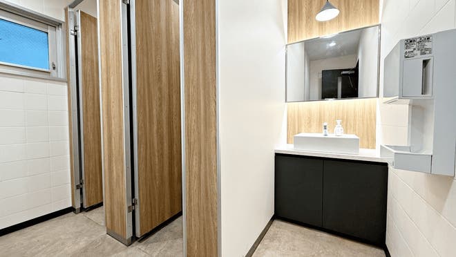 BL会議室 池袋西口店 RoomC 最大11名収容【池袋駅徒歩2分!モニター・AIカメラ・音声会議システム常設】の写真13