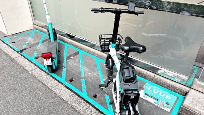 BL会議室 池袋西口店 RoomC 最大11名収容【池袋駅徒歩2分!モニター・AIカメラ・音声会議システム常設】の写真20