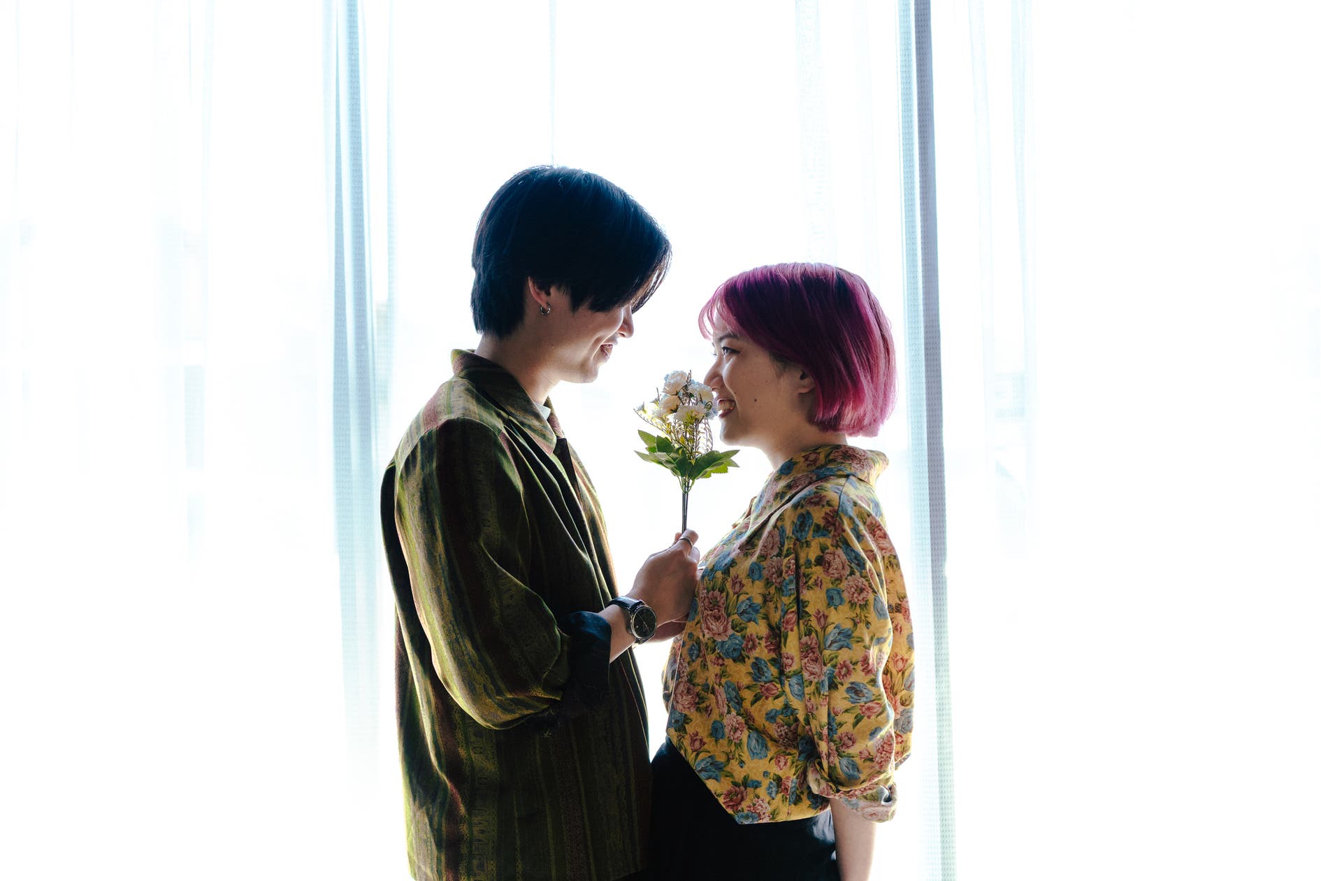 【無料駐車場付きペット可撮影スタジオ】大きな窓/自然光/モルタル調ホリゾント壁/家族写真・MV撮影・ポートレート・撮影会の写真8