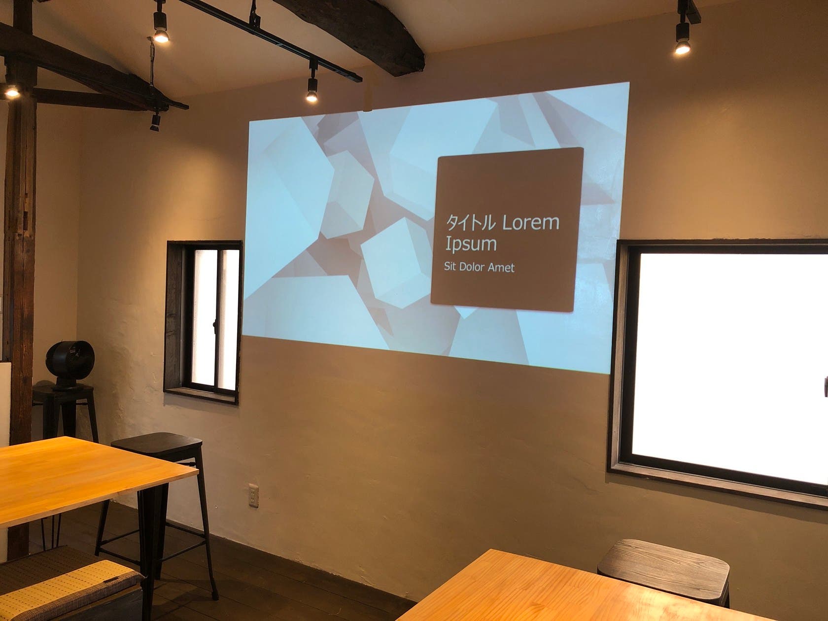 【品川駅徒歩12分】Wi-Fi・プロジェクター・調理設備無料！飲酒もOK！古民家で営む日本酒専門店の2階多目的スペースの写真2