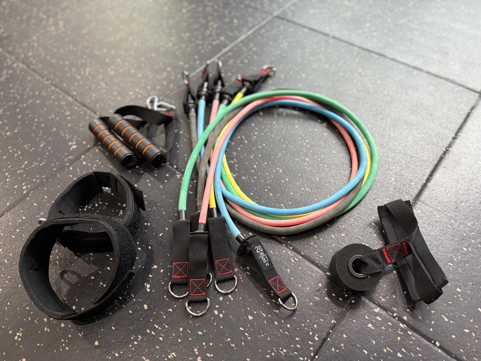 女性に大人気！アクセス抜群、シックで落ち着いた空間、初心者も上級者も納得、充実の設備で理想のカラダ作りを‼ の写真7