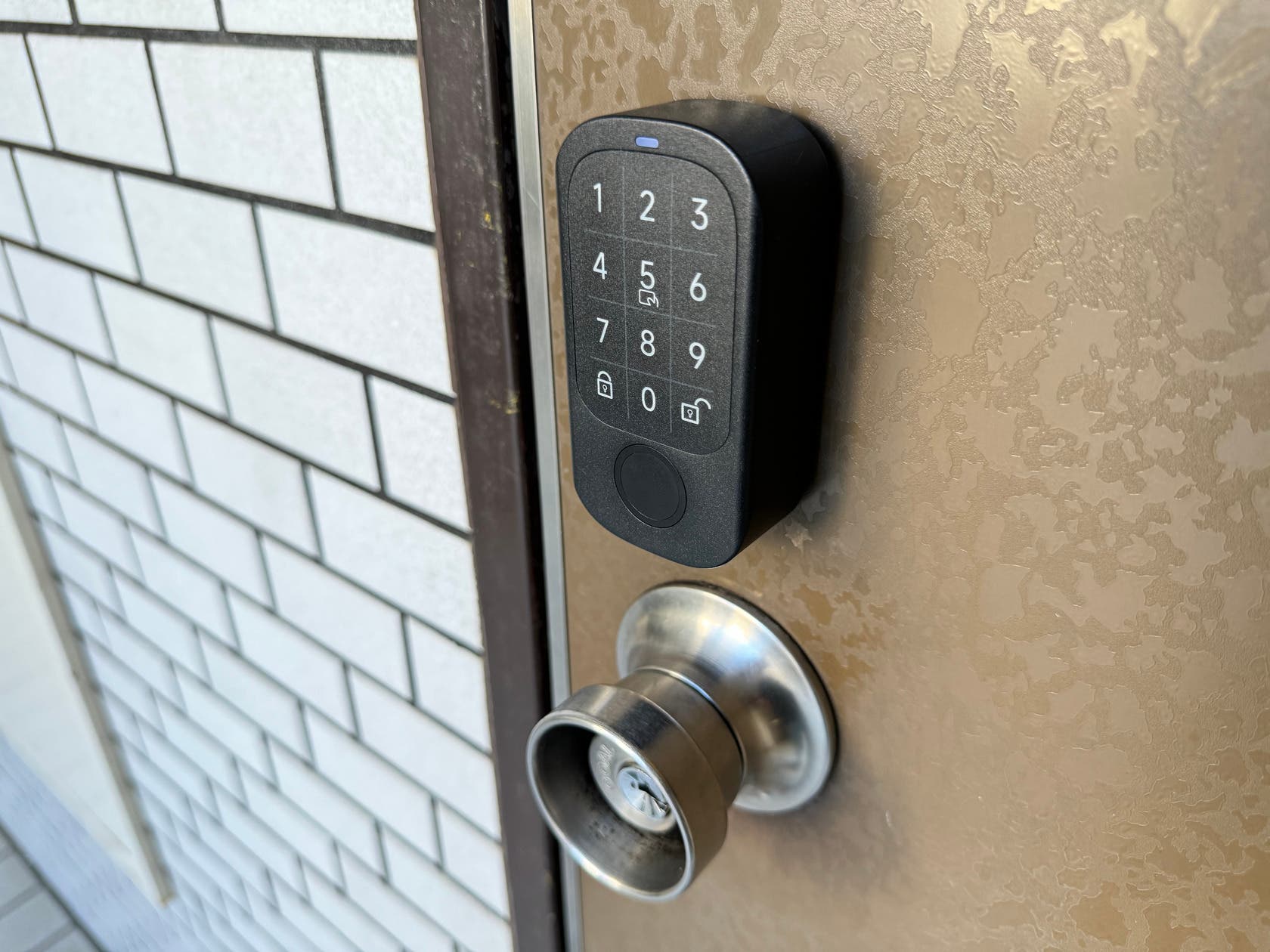 女性に大人気！アクセス抜群、シックで落ち着いた空間、初心者も上級者も納得、充実の設備で理想のカラダ作りを‼ の写真9