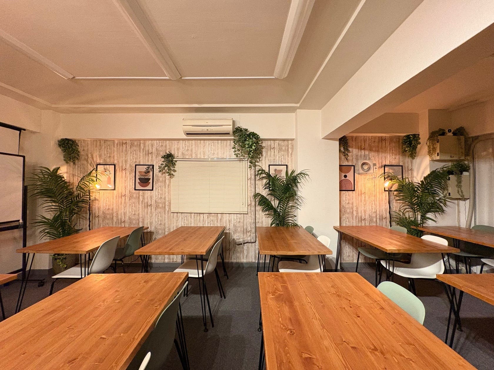 NEW！【飯田橋１分】地下鉄出口5ｍ🏢！最大30名/会議・女子会・ボドゲ等！歓送迎会・パーティ利用可/アルコール含む飲食可🍷の写真7