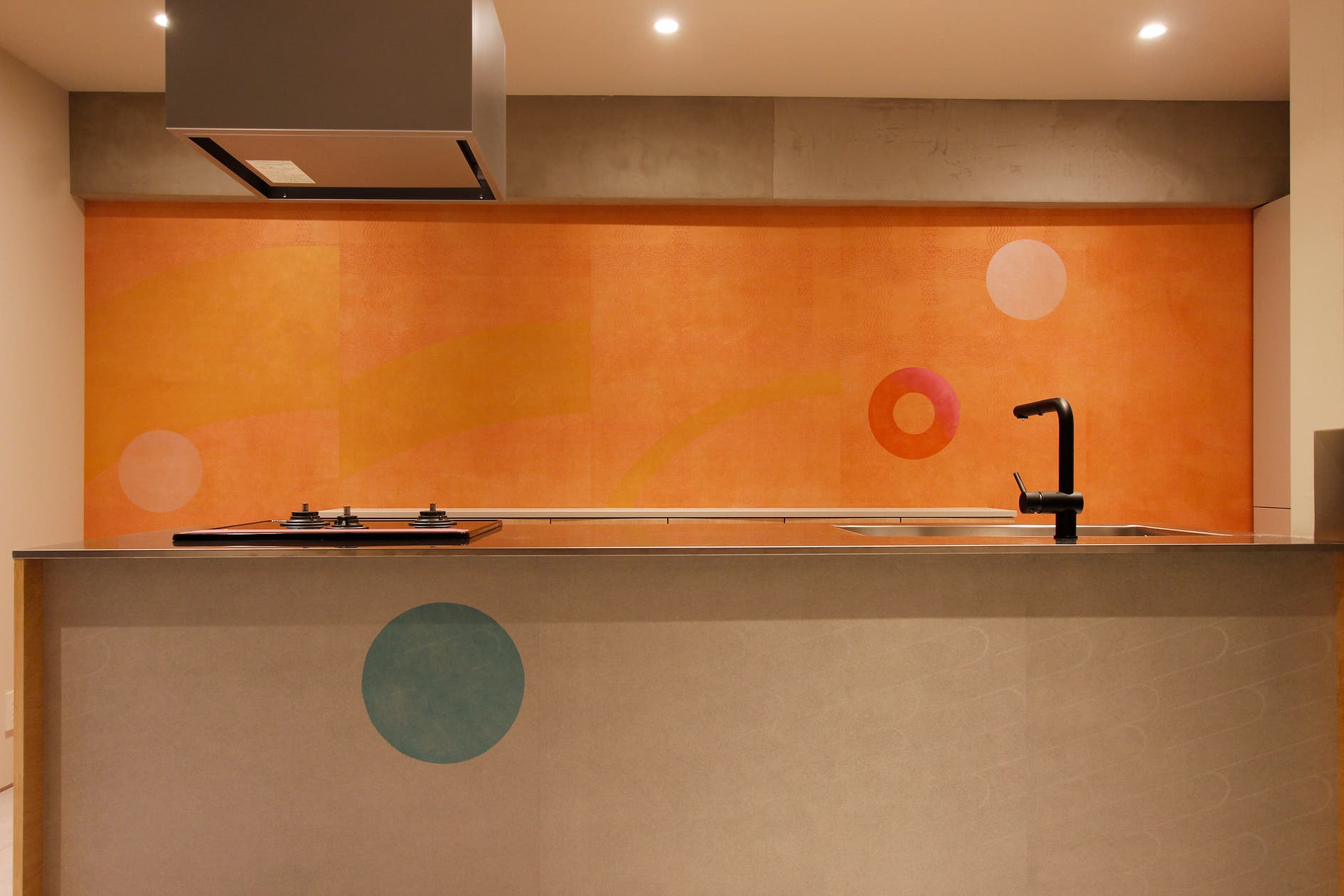 【上野/浅草エリア】温もりある北欧風ヴィンテージ空間🏠｜ポートレート・料理撮影に最適🎬 |🎥白壁デザイン空間 /駅近3分の写真6