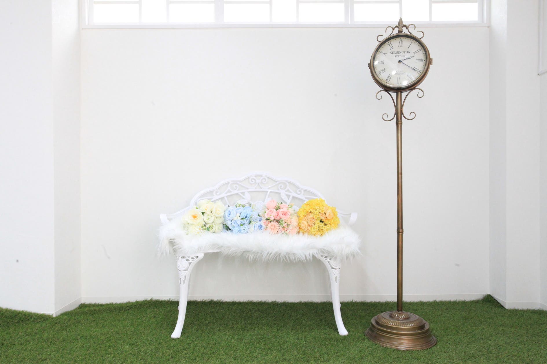 池袋東口徒歩４分/毎日清掃/自然光×白の空間/無限に広がる撮影の可能性/シンプルで洗練された非日常/背景10種類/機材すべて無料の写真20