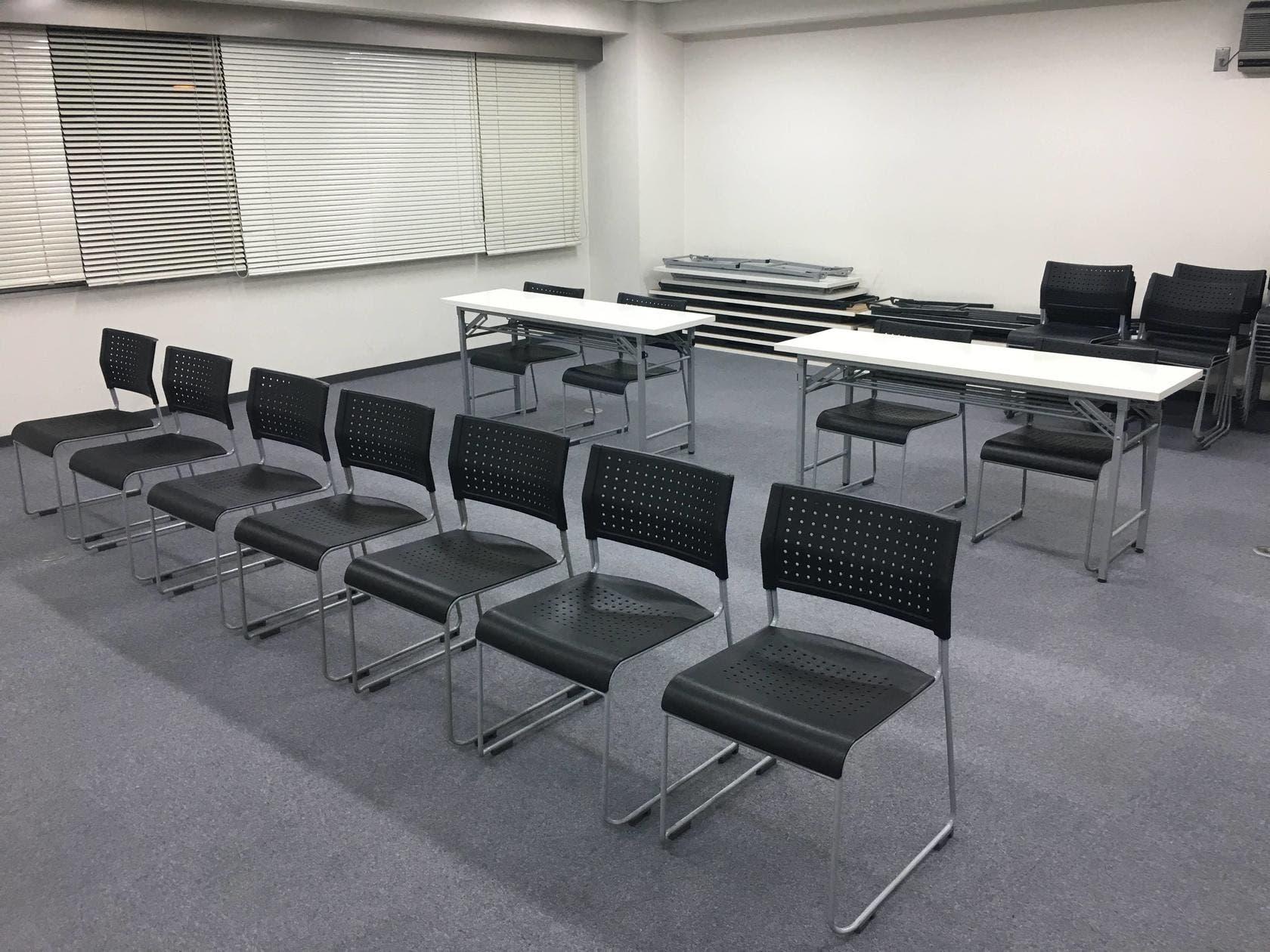 7階B室【堀江・アメ村エリア！駅から徒歩30秒！】１０～３８名まで。無料備品も多数！同ビル内に複数会場ございますの写真16