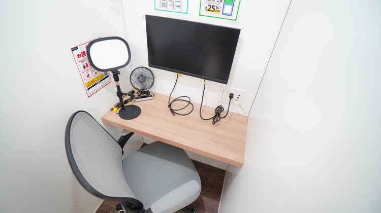 <ワークブース町田駅前No.2>町田駅徒歩2分✨完全個室🚪Wi-Fi📶モニター🖥️電源🔌テレワーク/面接/自習/作業の写真1
