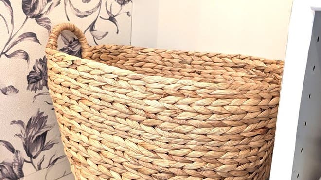 【JR新宿駅5分】折り畳みベッド(有孔)/お湯出る♨️/エレベータ/上層階/アンティーク🏨/Toilet室内/Rainbowの写真12