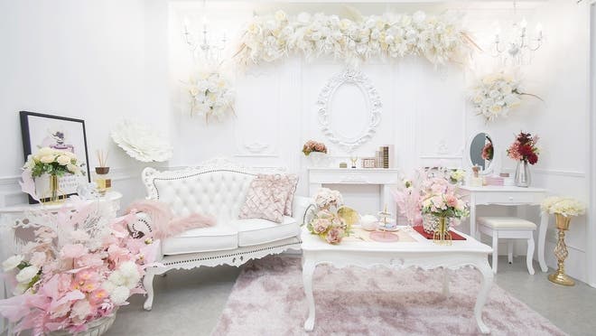 【浅草橋撮影スタジオ】王朝風姫系×オトナ可愛いピンク×エレガントの3ゾーンで撮影|推しの生誕祭|コスプレ|ポートレートに最適の写真4