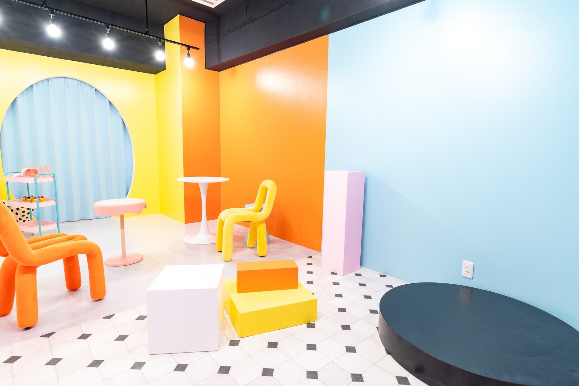 フォトジェニックなスタジオ✨撮影機材無料｜京成小岩駅1分｜背景×6｜ポートレート｜コスプレ撮影｜推し誕生祭の写真19