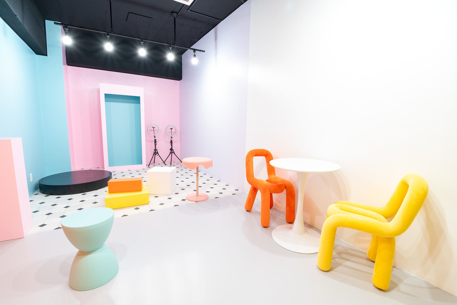 フォトジェニックなスタジオ✨撮影機材無料｜京成小岩駅1分｜背景×6｜ポートレート｜コスプレ撮影｜推し誕生祭の写真6