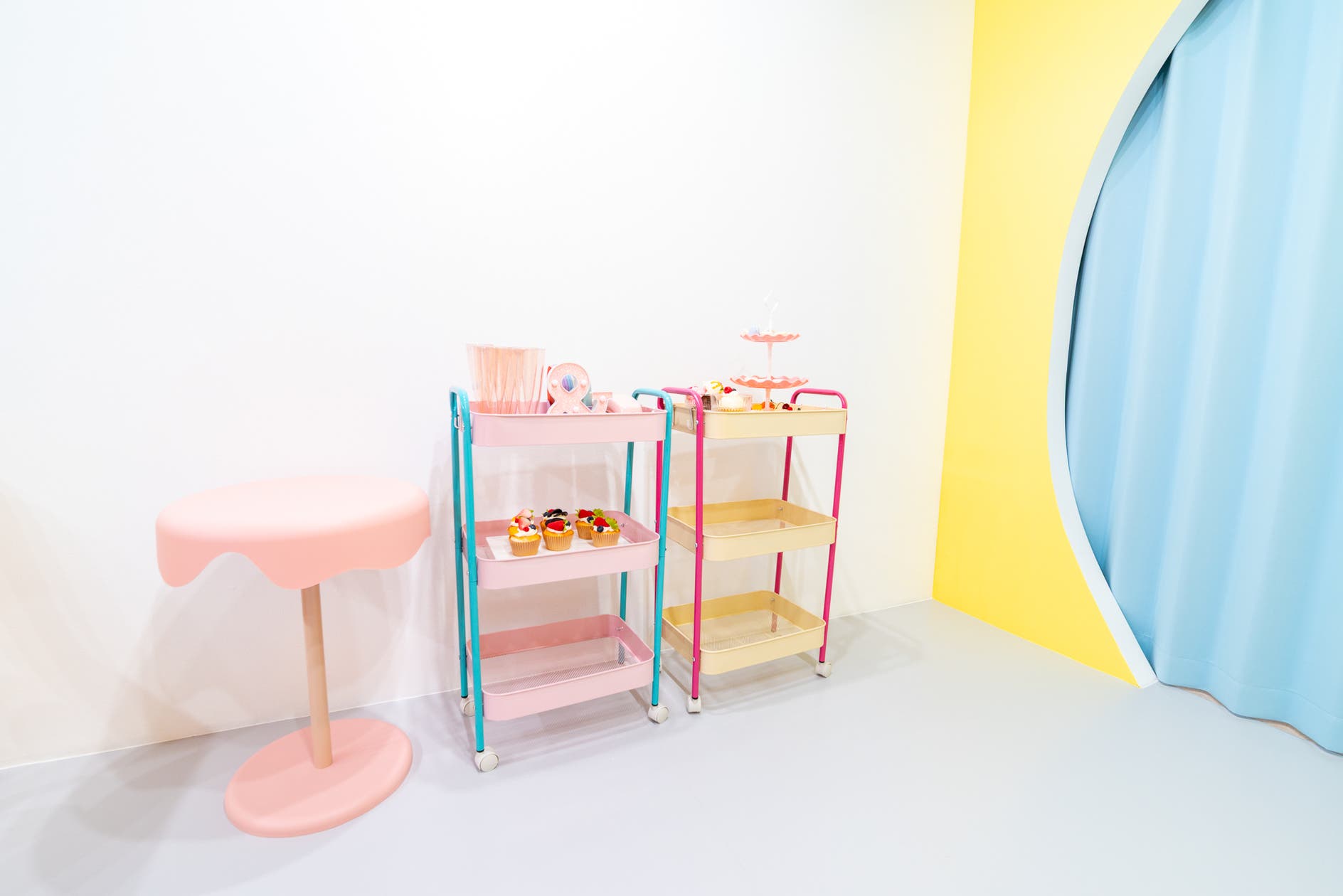 フォトジェニックなスタジオ✨撮影機材無料｜京成小岩駅1分｜背景×6｜ポートレート｜コスプレ撮影｜推し誕生祭の写真25