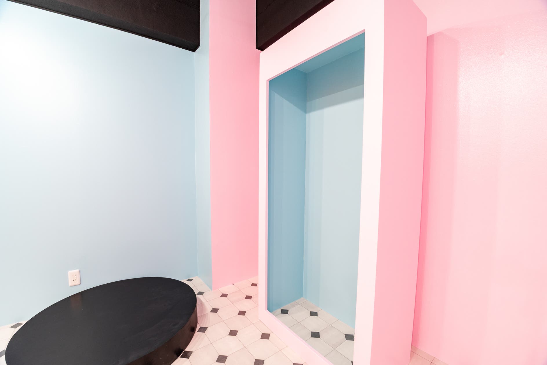 フォトジェニックなスタジオ✨撮影機材無料｜京成小岩駅1分｜背景×6｜ポートレート｜コスプレ撮影｜推し誕生祭の写真5