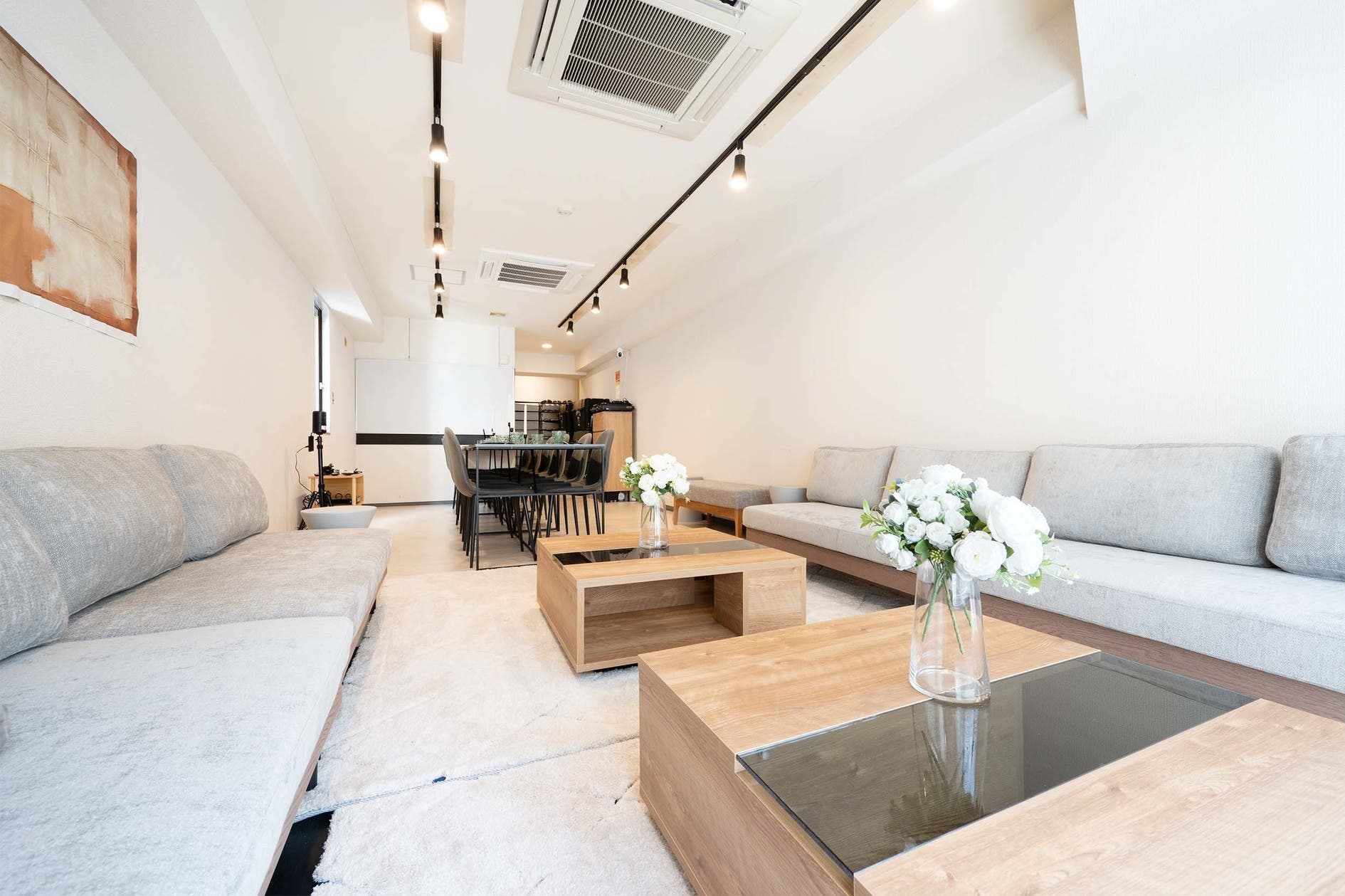 新宿西口3分/西武新宿駅6分大久保駅5分新宿駅5分✨YOYO新宿❣️パーティー・セミナー・イベント【27名着席可】の写真6