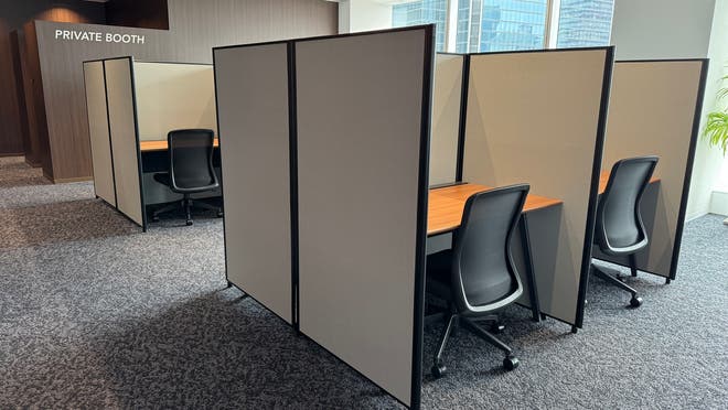 大阪梅田徒歩3分!景色の良い広々とした快適な自習・テレワーク空間の写真10