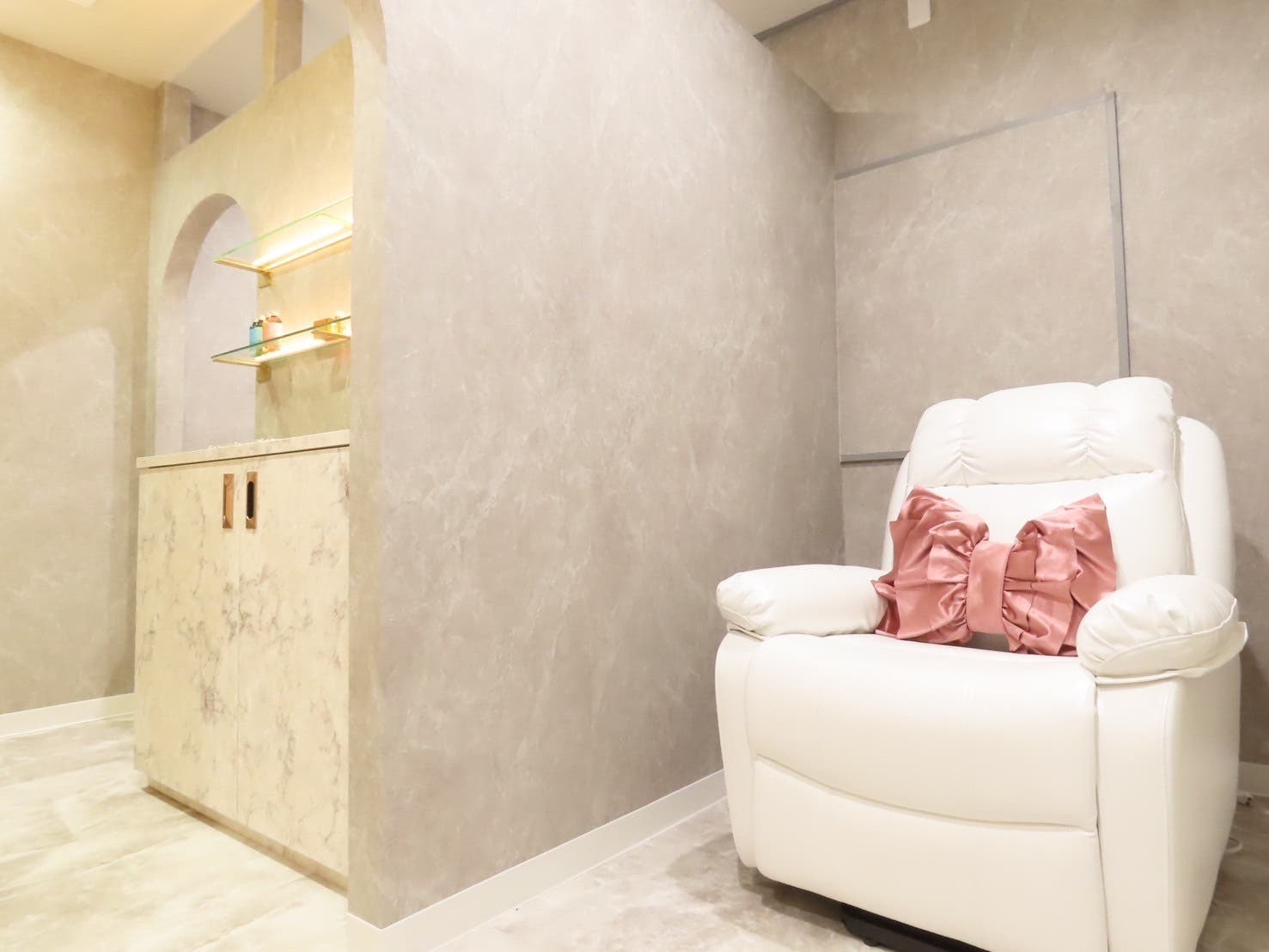 北千住駅から徒歩5分のエステ、ネイル複合施設の写真5