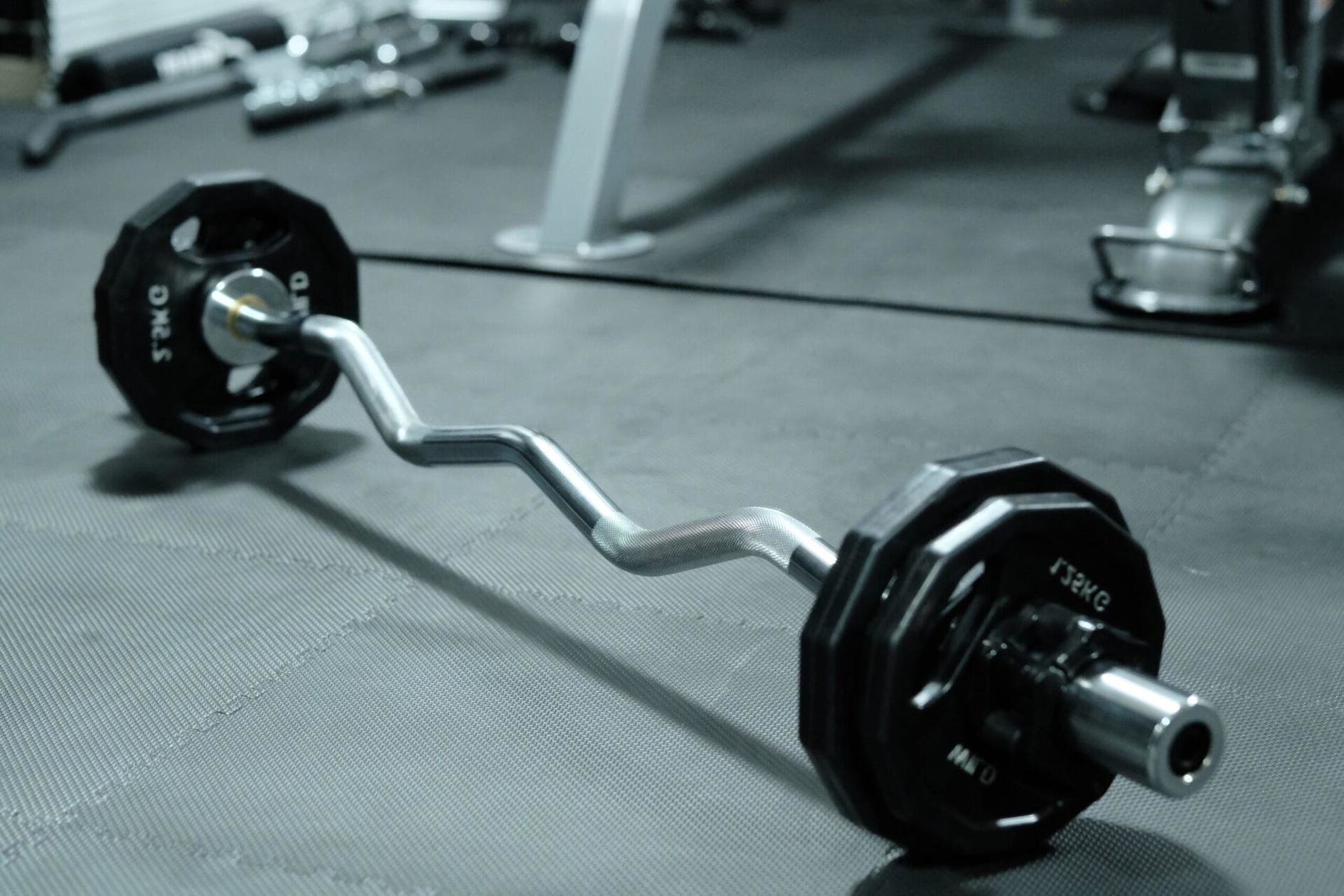 【渋谷駅3️⃣分㊗️1時間最大2079円】▶スミス&バーベル▶34㎡▶ 最安挑戦▶ 徹底清掃▶清潔シャワー無料の写真9