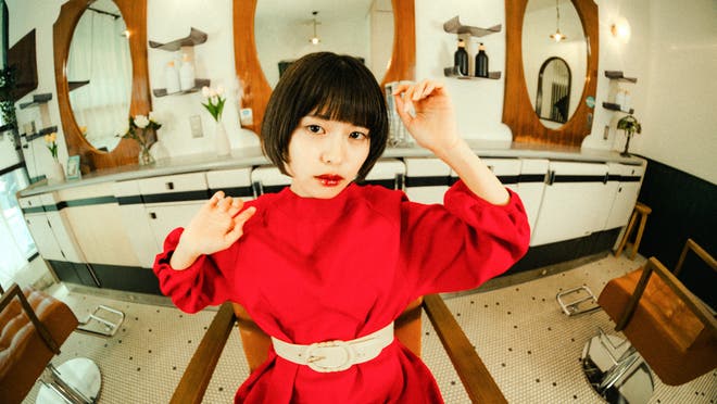 【目黒/西小山/レトロ×アンティーク美容室スタジオ】床屋モチーフ/背景スタンド/照明機材/ゴミ捨ておまかせの写真2