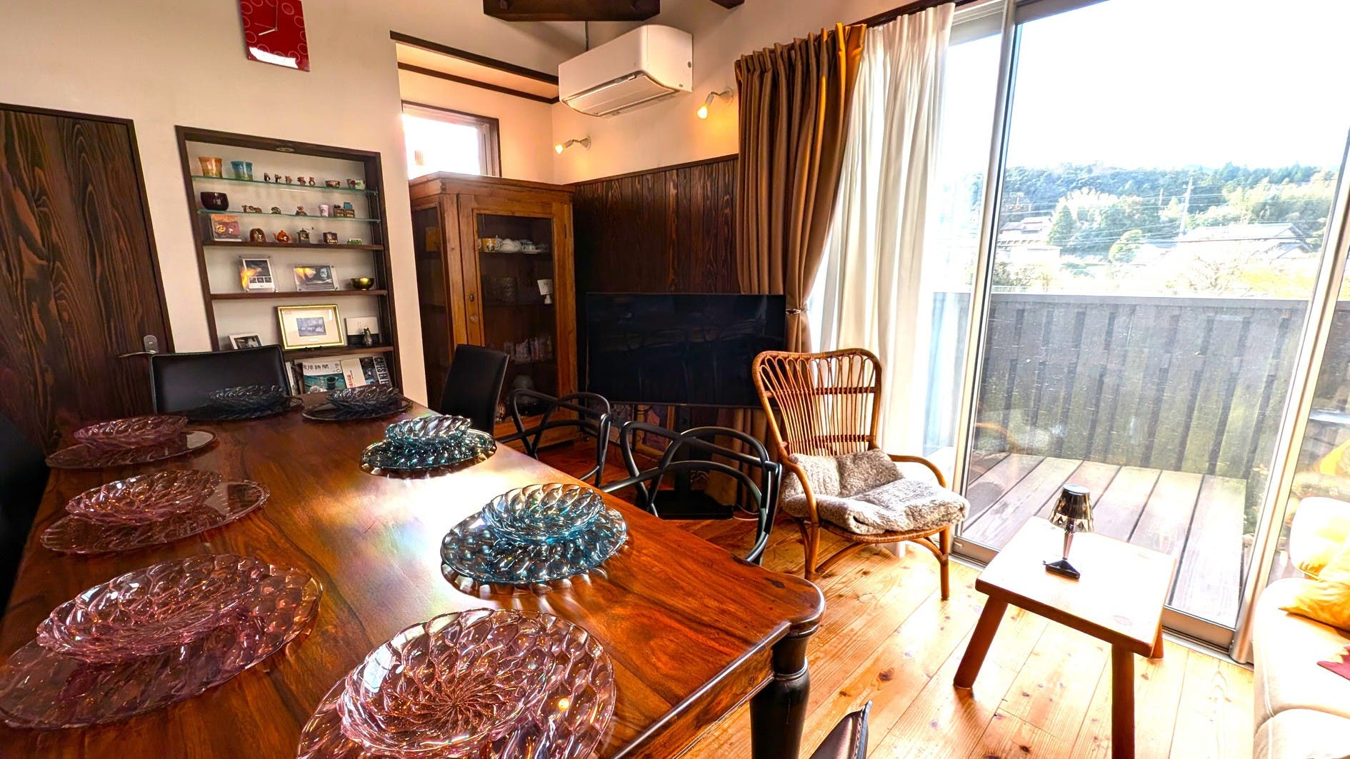 まるごと戸建て貸切✨広々キッチン✨Wi-Fi✨ウッドデッキ・庭✨24時間✨スピーカー🎵各種VOD｜YouTube_408の写真7