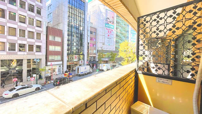 ◎JR渋谷駅5分・自然光溢れる快適プライベートスペース◎ダンス用鏡完備◎振動気にせず動ける!少人数レッスンに最適◎の写真3