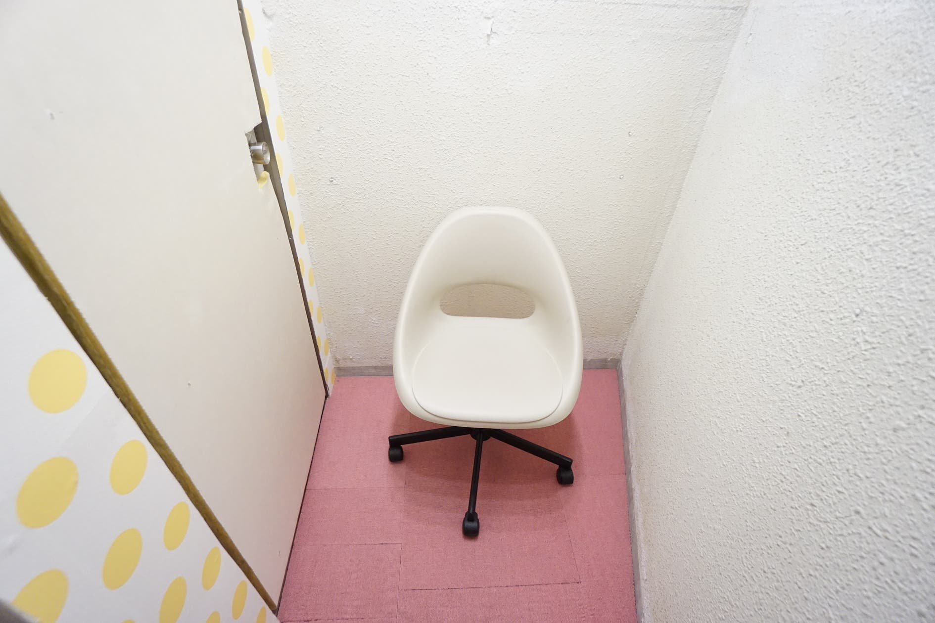 ＜スタジオルミエル S Room＞新板橋駅徒歩3分🚃24時間⏰1人用防音室🔈レコーディング/歌唱/楽器/録音の写真10