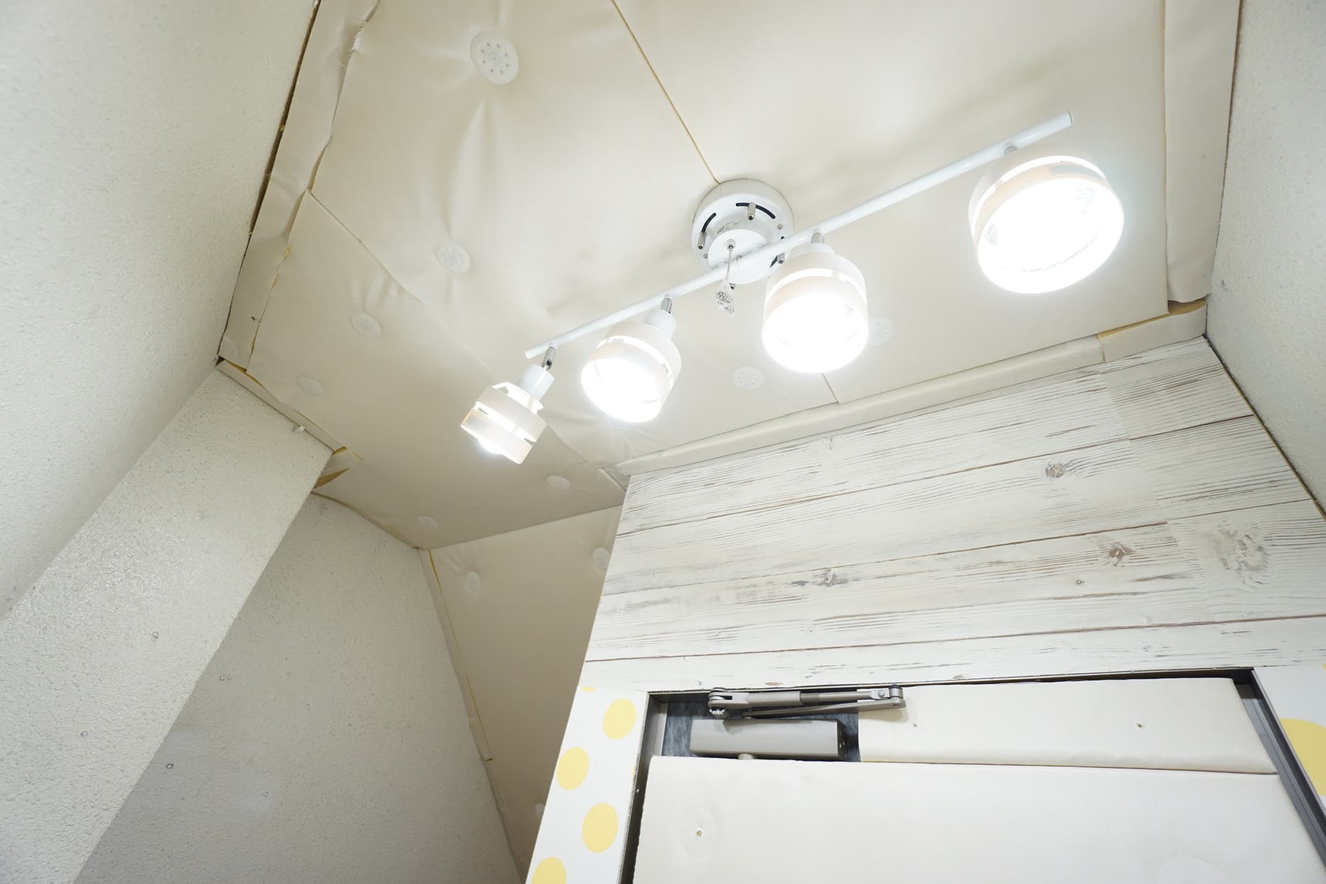 ＜スタジオルミエル S Room＞新板橋駅徒歩3分🚃24時間⏰1人用防音室🔈レコーディング/歌唱/楽器/録音の写真4