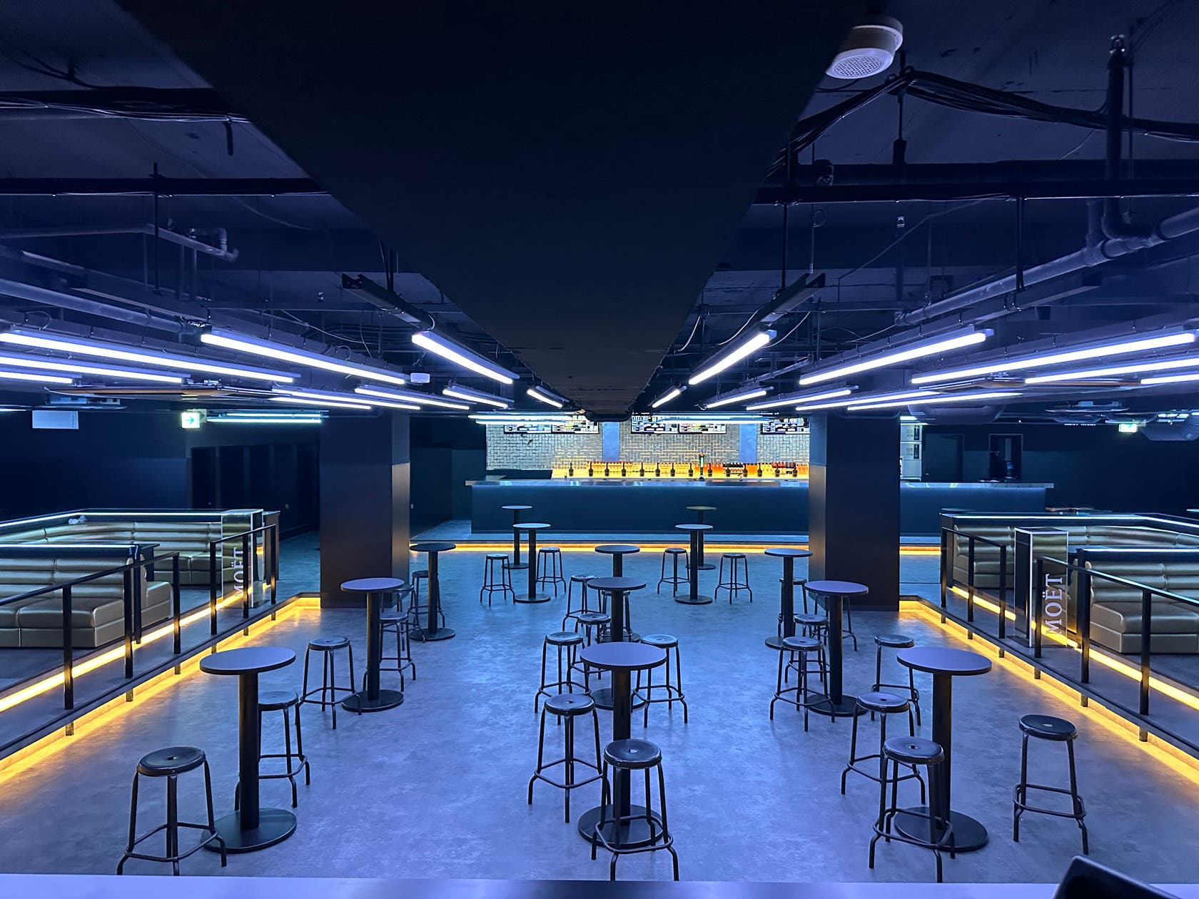 #新宿　#貸切　#大型　#レンタルスペース　#LED #500名　#100人以上の写真15